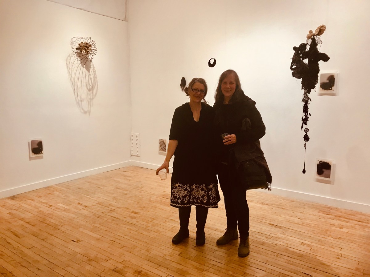 artist information – Stephanie Hargrave